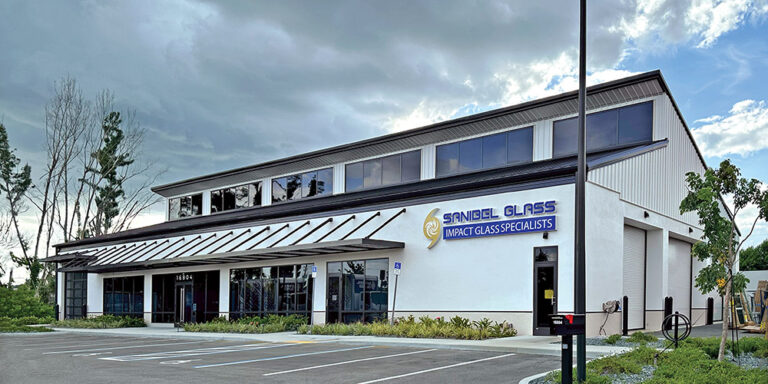 Sanibel Glass | Pre-Engineered Office Building | Kirby Building Systems